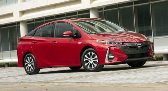 Road Test: 2020 Toyota Prius Prime Limited | Clean Fleet Report