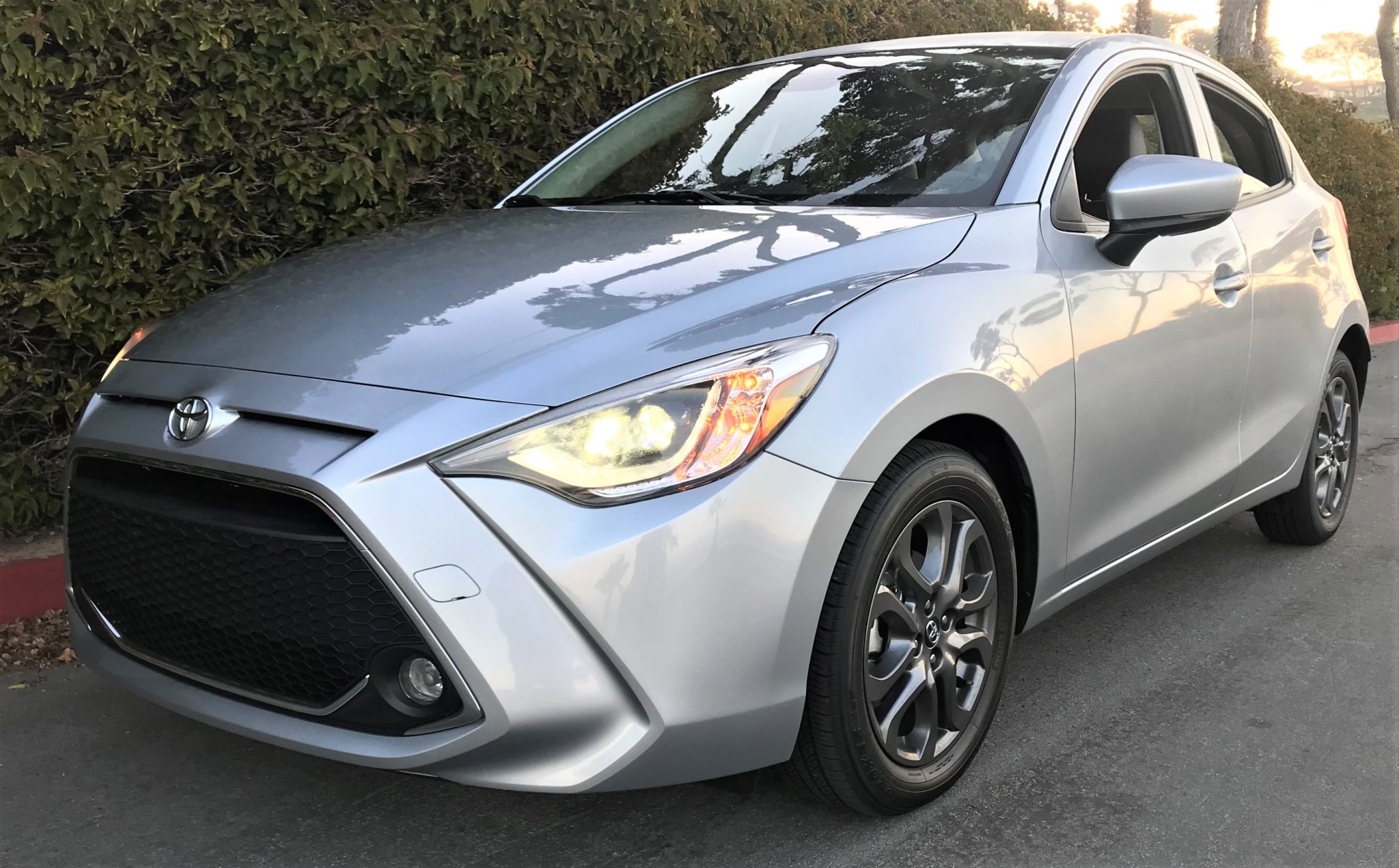 Road Test: 2020 Toyota Yaris XLE Hatchback | Clean Fleet Report