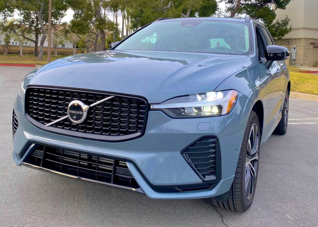 Road Test: 2023 Volvo XC60 Recharge Ultimate | Clean Fleet Report
